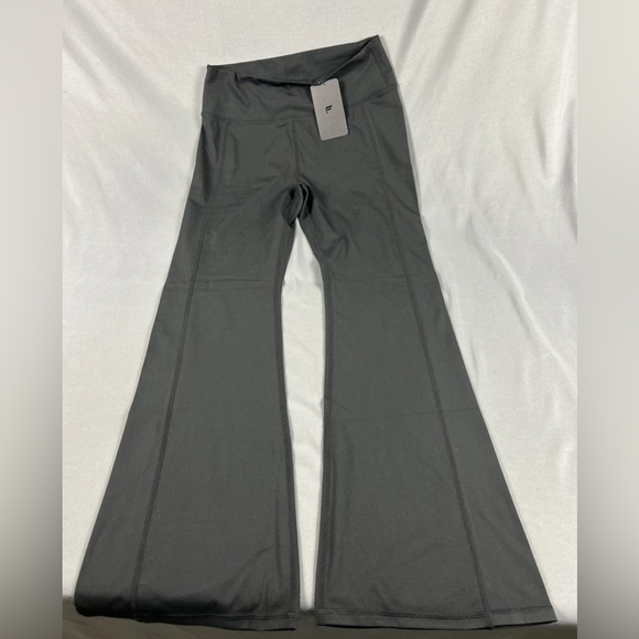 Fabletics | Pants & Jumpsuits | Fabletics Leggings Oasis High Waisted ...
